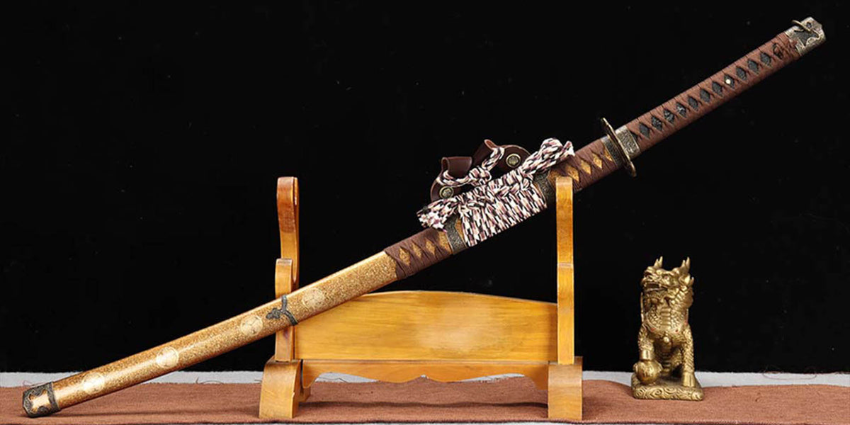 T10 Steel Mastery: Oda Nobunaga Tachi Sword with Clay Tempered Saya ...