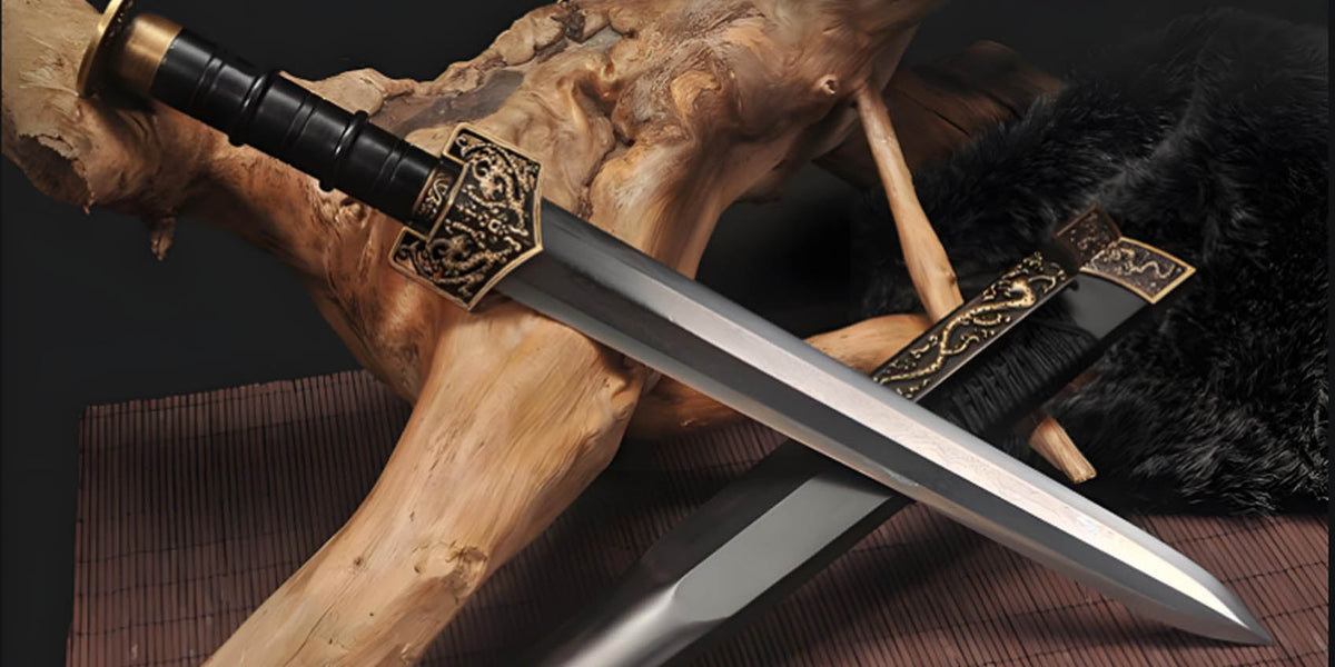Unveiling the Mystique: The History of the Chinese Short Sword– COOLKATANA