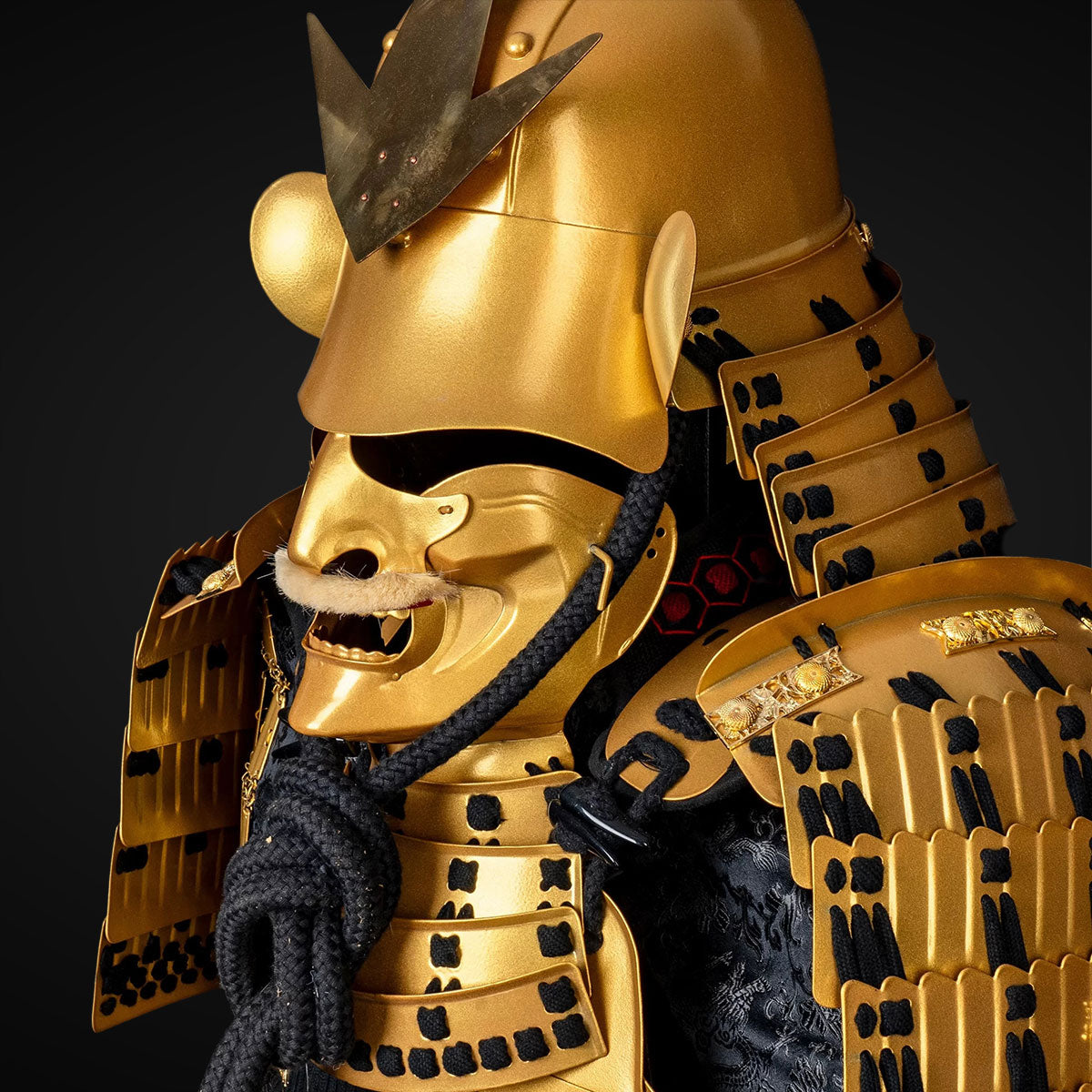 Handmade Life Sized Golden Japanese Samurai Armor Yoroi and Custom Fit ...