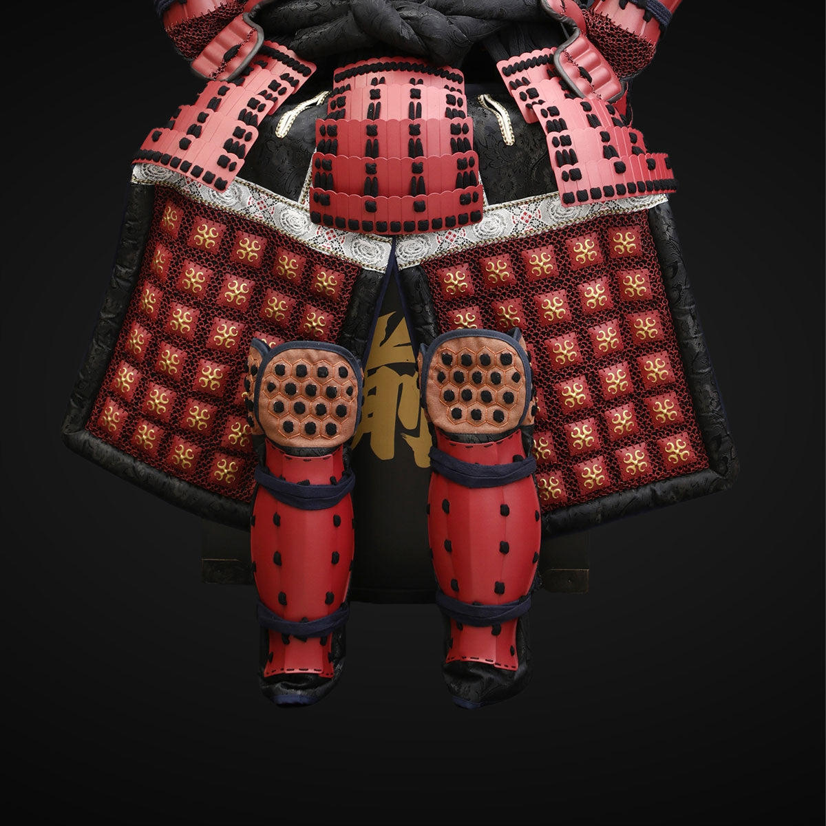 Handmade Life-Size Yoroi，Red Arima Clan Samurai Armor Set with Kuro Ku ...