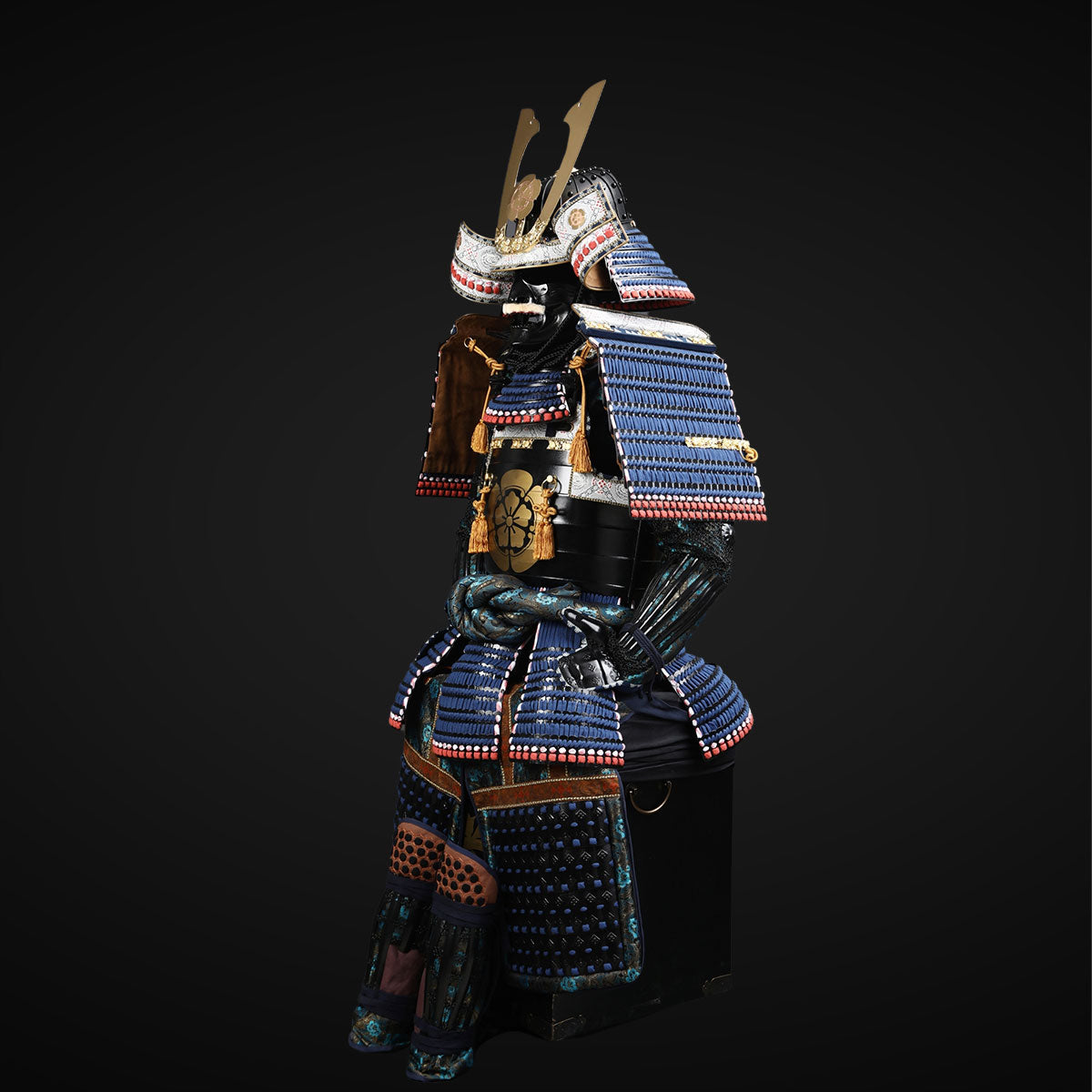 Handmade Life Size Yoroi Oda Clan Black,Blue Samurai Armor with Kuro K ...