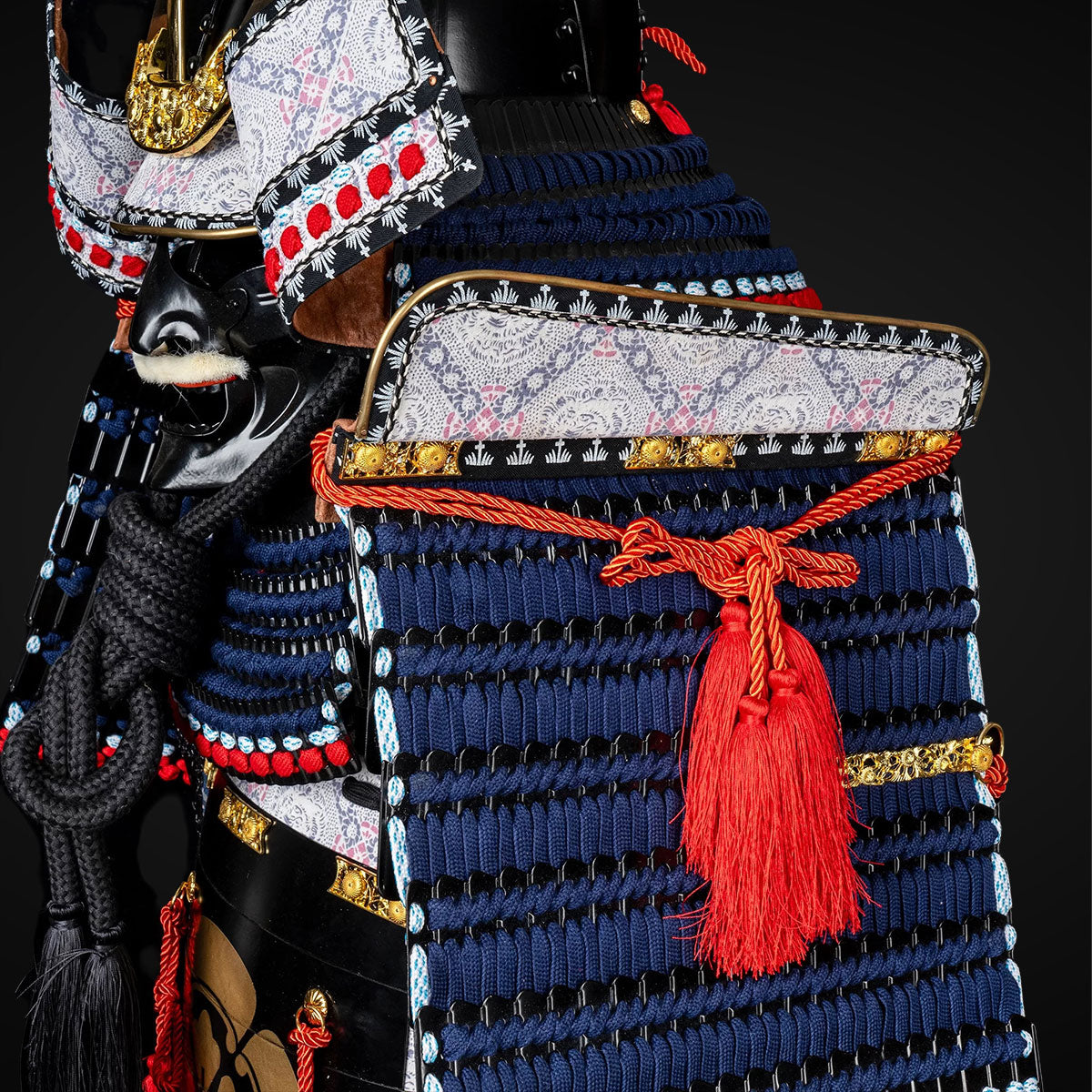 Handmade Life-Size Yoroi, Oda Clan Kachi Blue & Black Samurai Armor ...