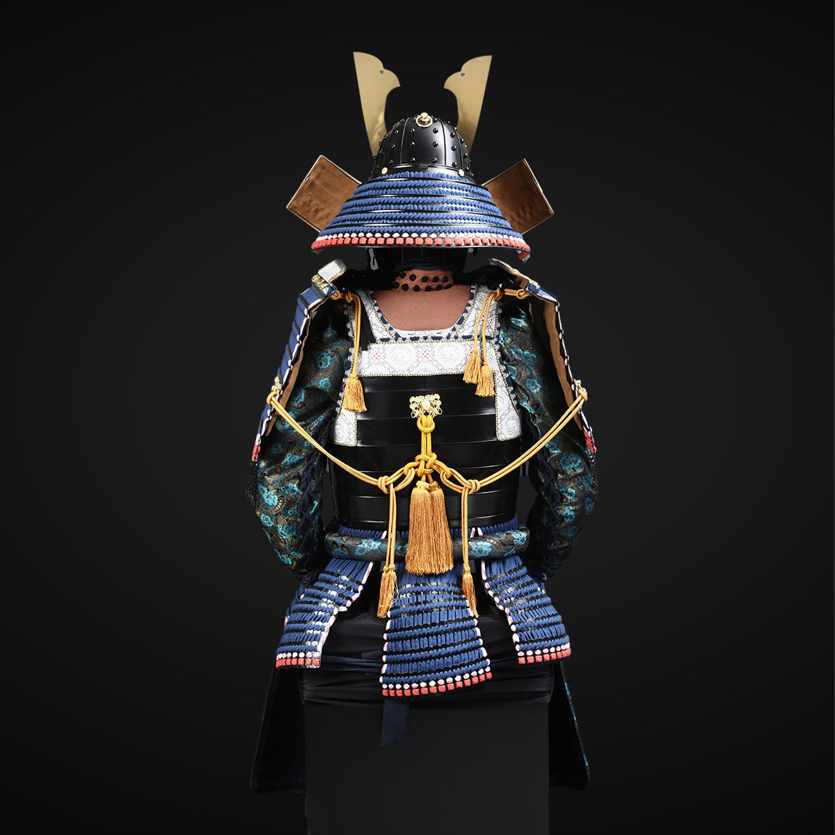 Handmade Life Size Yoroi Oda Clan Black,Blue Samurai Armor with Kuro K ...