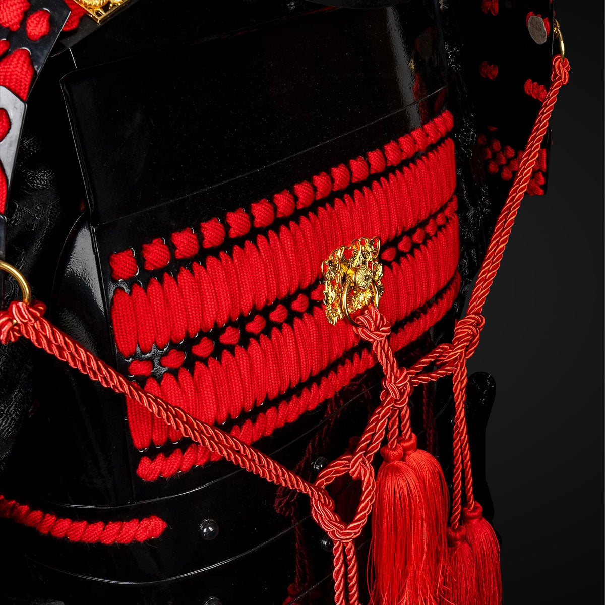 Handmade Japanese Samurai Armor, Life-Size Fully Functional Yoroi ...