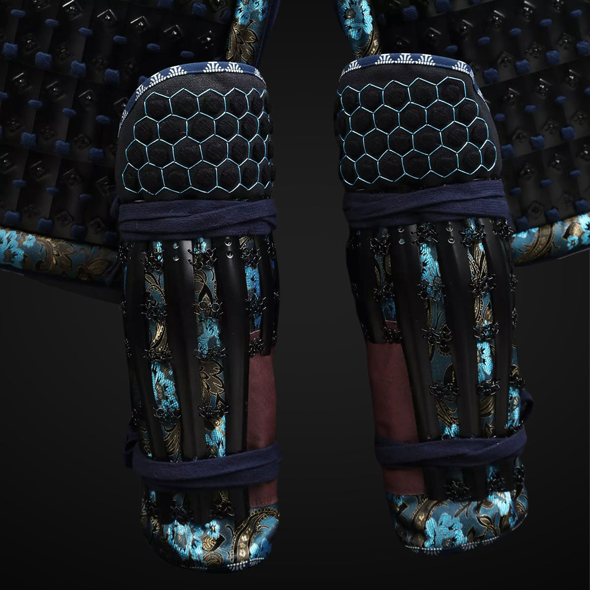 Handmade Tokugawa Clan Black,Blue Samurai Armor พร้อม Kuro Kuwagata Ka ...
