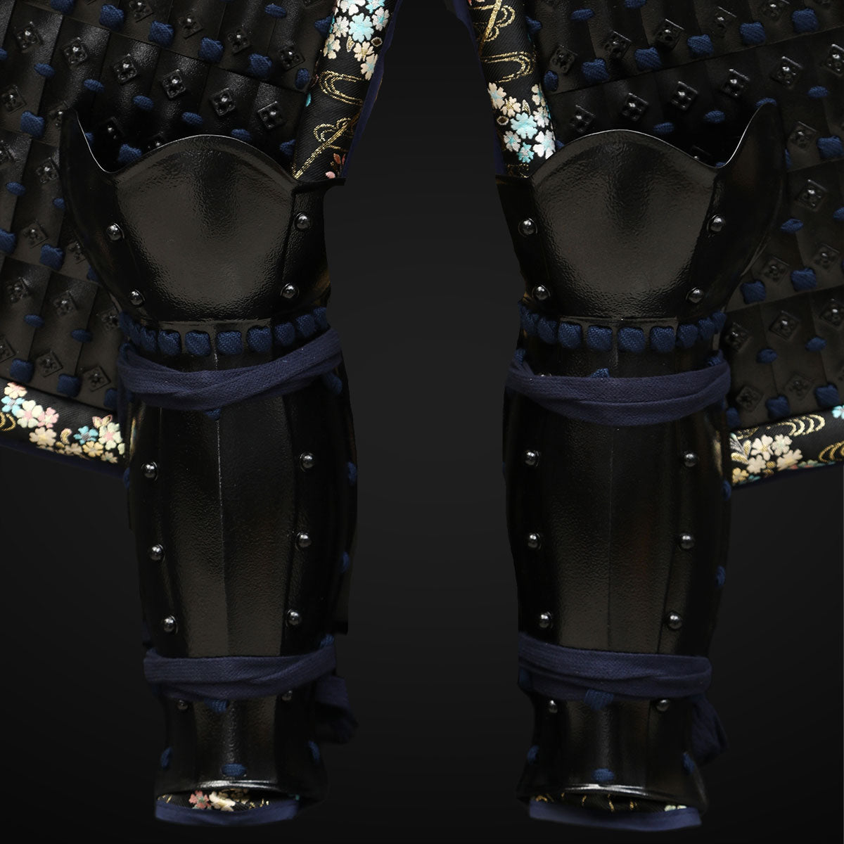 Handmade Life Size Yoroi,Tokugawa Clan Black Samurai Armor with Helmet ...