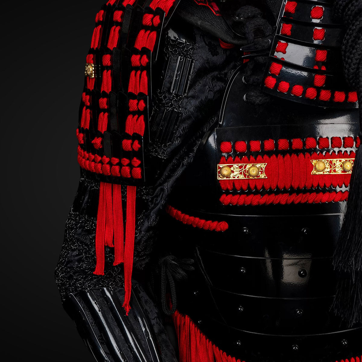Handmade Japanese Samurai Armor, Life-Size Fully Functional Yoroi ...