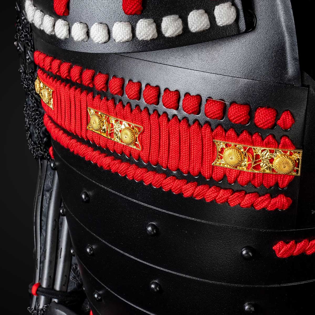 Handmade Black and Red Japanese Samurai Armor Set - Life-Size Yoroi ...