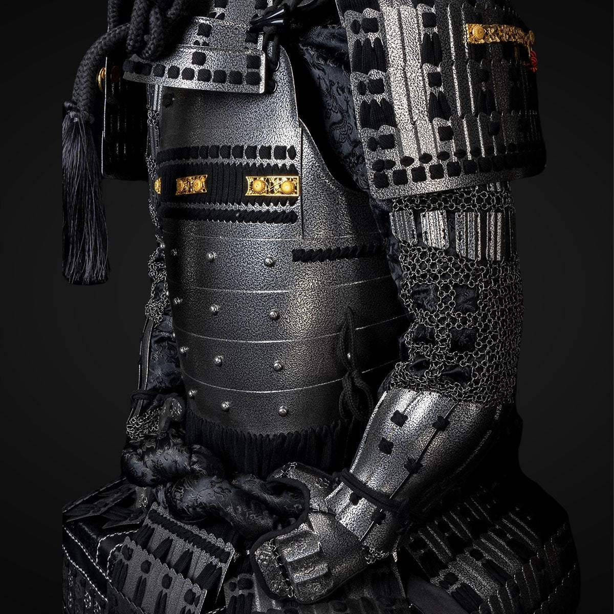 Handmade Life Size Sanada Nobuyuki Clan Japanese Samurai Armor, Black ...