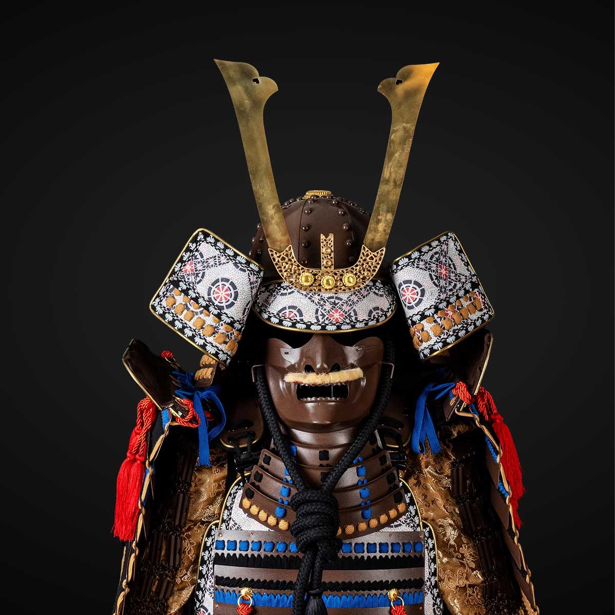 Handmade Life-Size Oda Clan Kachi Samurai Armor – Brown & Golden Yoroi ...