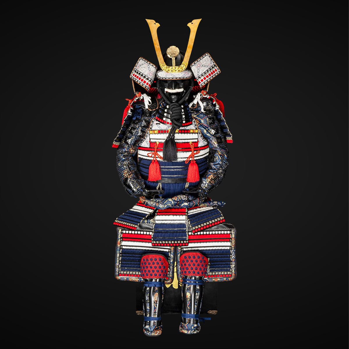 Handmade Life-Size Oda Clan Samurai Armor – Kachi Black & Red Yoroi ...