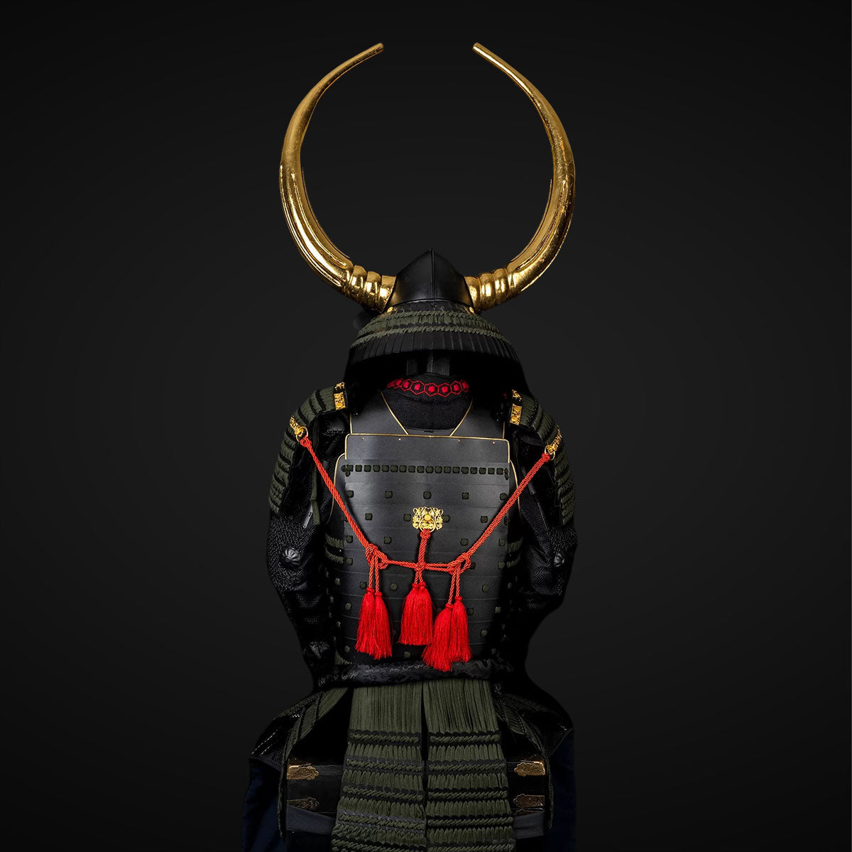 Handmade Life-Size Yoroi, Black Sanada Nobuyuki Samurai Armor Set ...