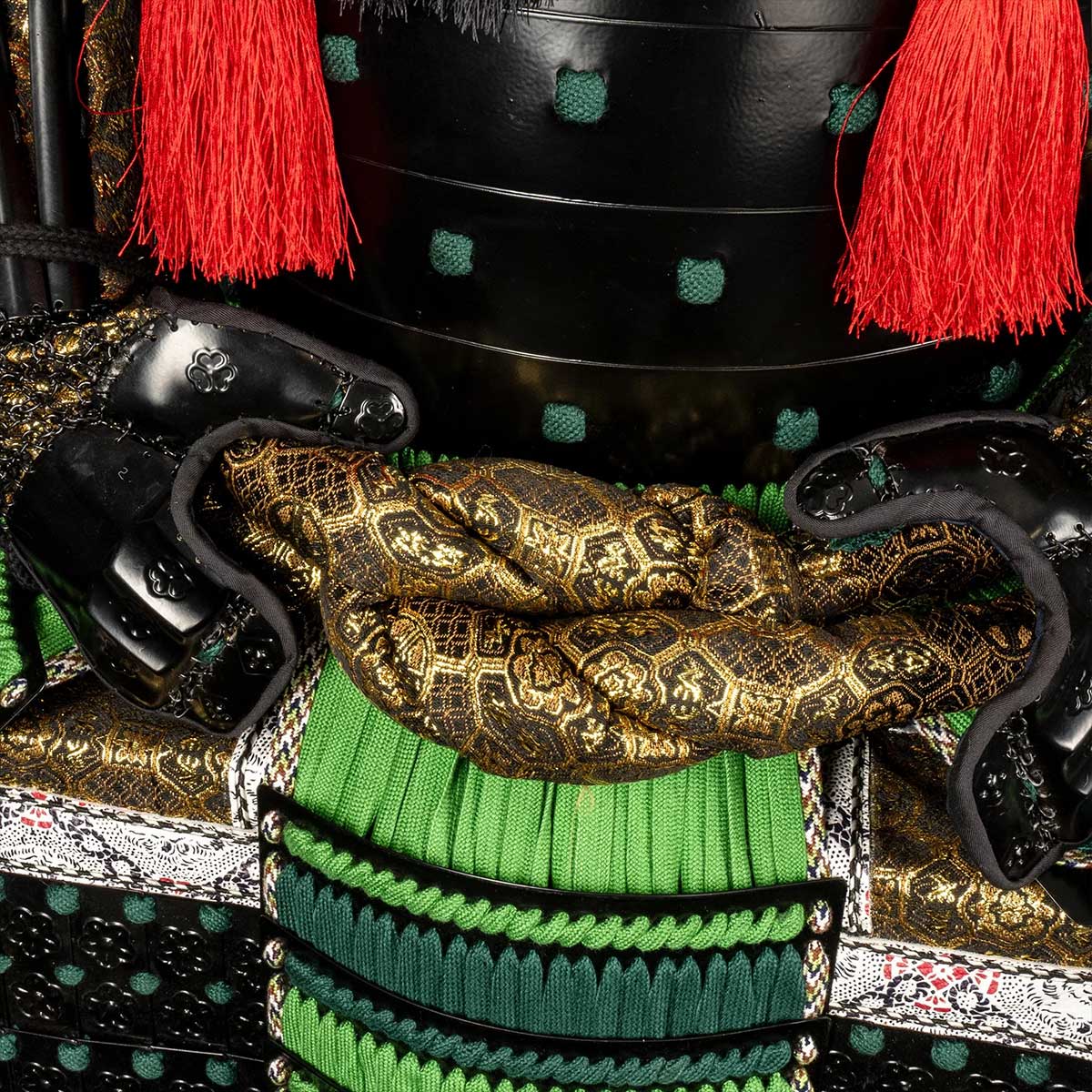 Handmade Life-Size Oda Clan Samurai Armor – Kachi Black & Green Yoroi ...