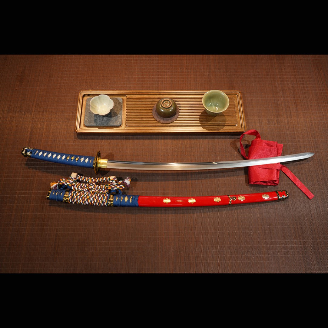 Handgeschmiedetes japanisches Tachi-Samurai-Schwert Gefalteter Stahl ...