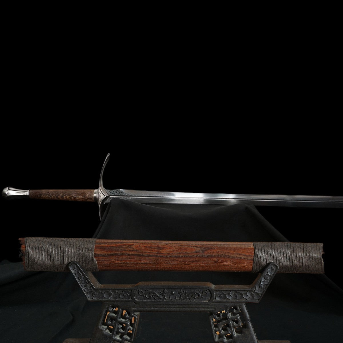 Hand Forged European Sword Glamdring Sword 1095 Folded Steel Rosewood ...
