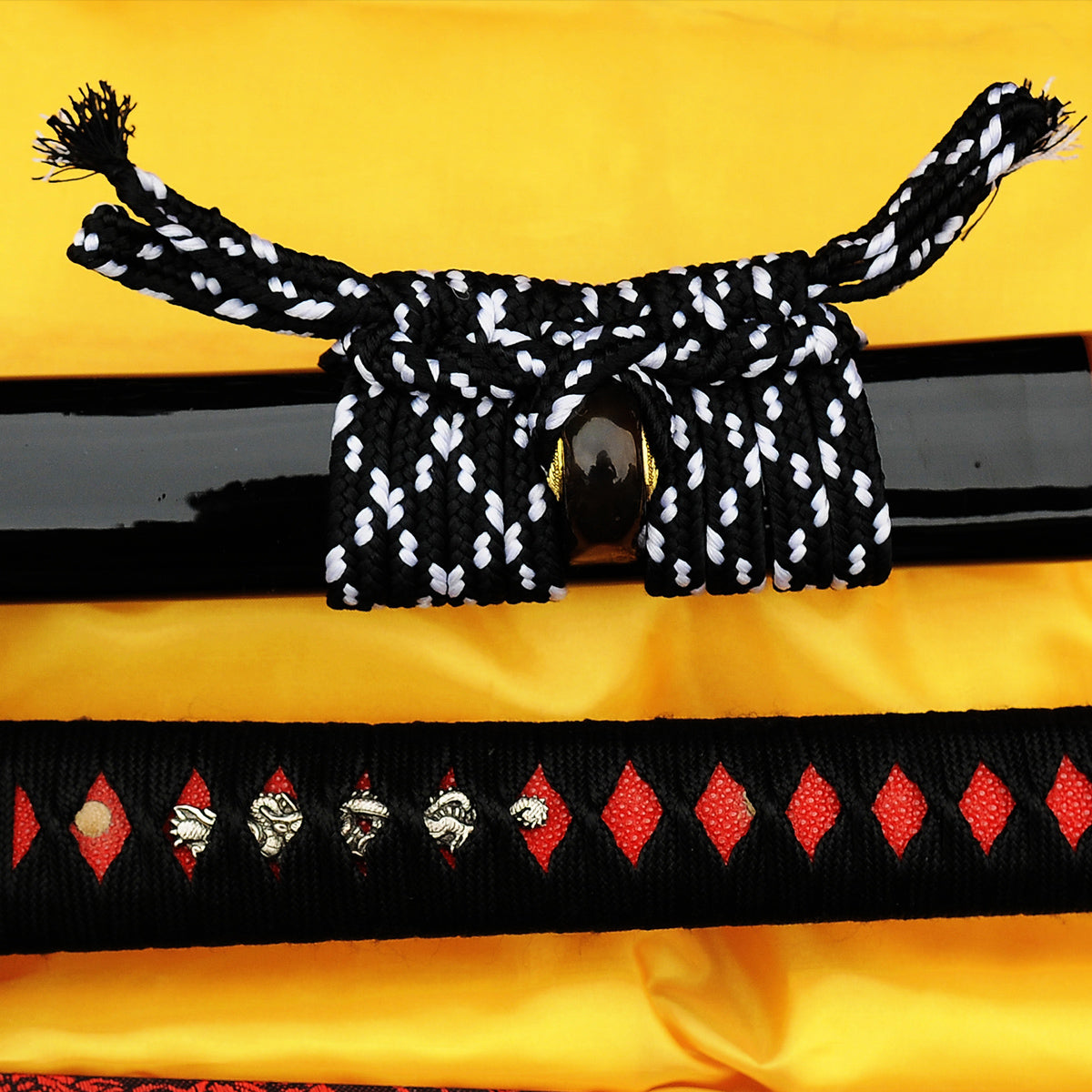 Hand Forged Japanese Samurai Sword Clay Tempered Katana Combined Mater ...