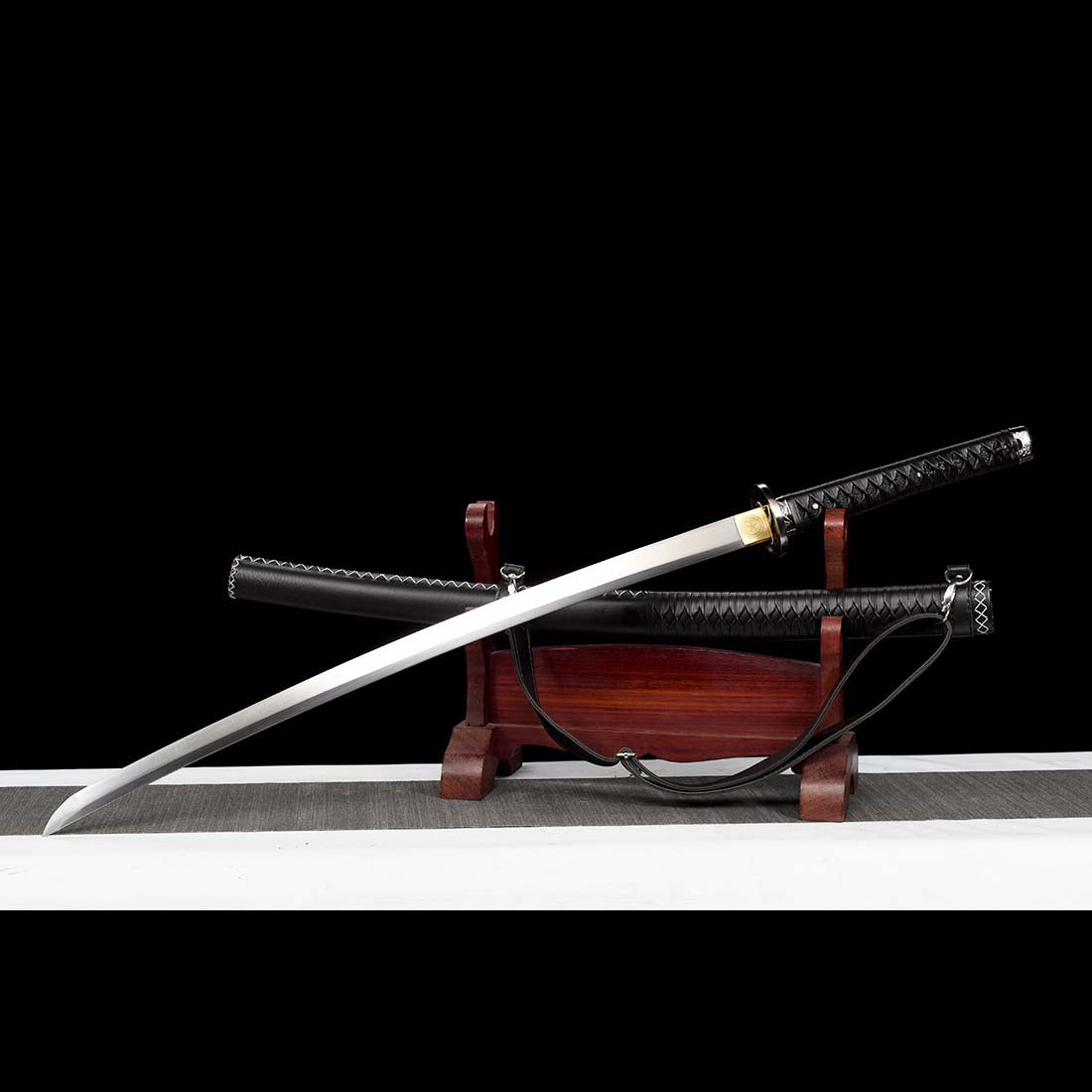 The Walking Dead Michonne Katana with Hamon Black Saya and 1060 Carbon ...