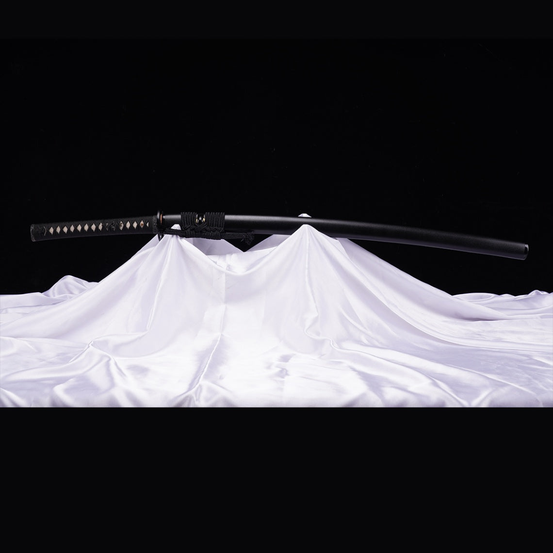 Hand Forged Japanese Samurai Katana Sword Folded Steel Blade Oil ...